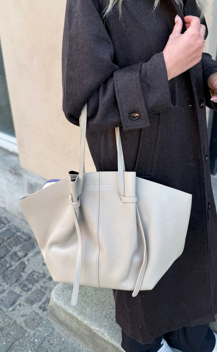Say INA Copenhagen Veske - Amanda - Beige PU Leather | Rask levering ...